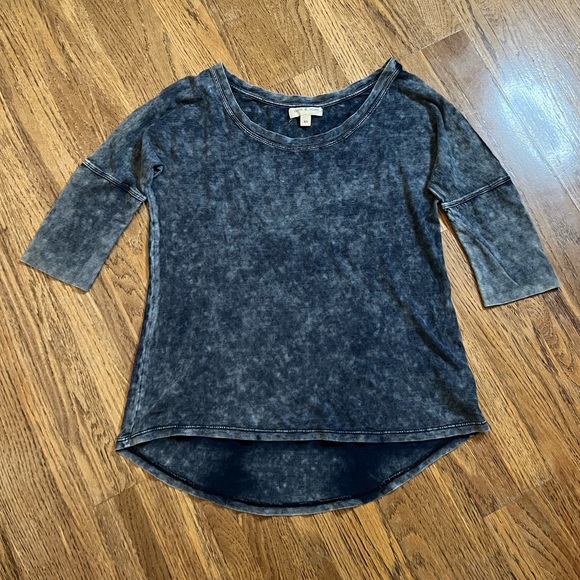 cloth & stone | Tops | Cloth Stone Navy Acid Wash Top Xs | Poshmark